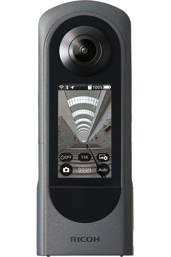 Caméra sport Ricoh Le 1er modele RICOH THETA 360 equipe d''un ecran.