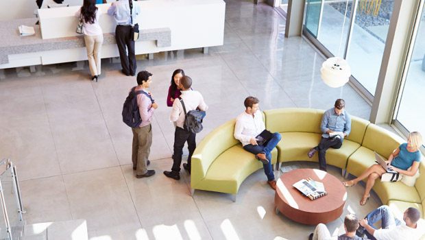 How to set up a reception room?